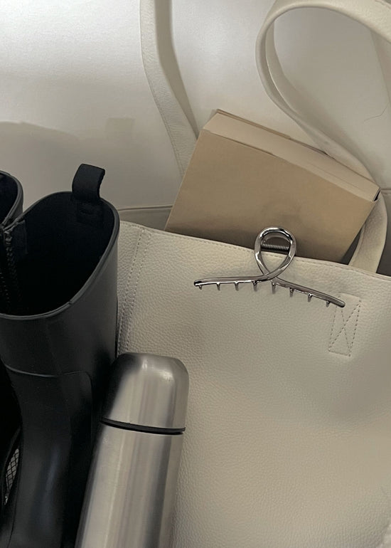 Metal Claw Clip to Hold Thick or Thin Hair | Cara Clip | Acrasia