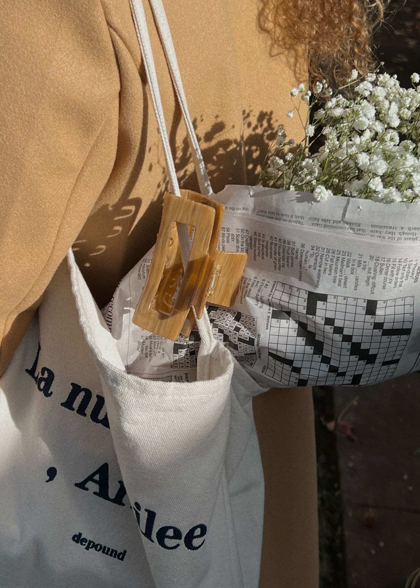 Claw Clip For Medium Hair Length & Thickness | Cosmo Clip | Acrasia